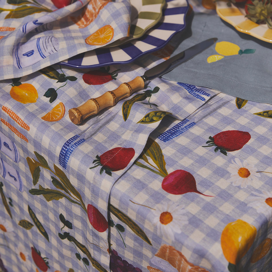 Table linens UK | Luxury linen table cloths | Piglet in Bed UK