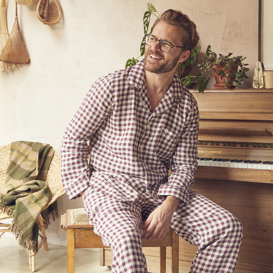 Men's linen pyjamas made from natural linen | Piglet in Bed UK