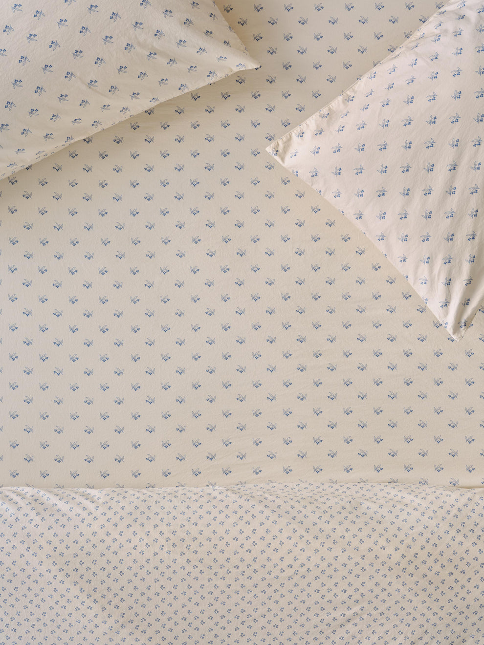 Cove Blue Martha Floral Cotton Fitted Sheet | Piglet in Bed UK