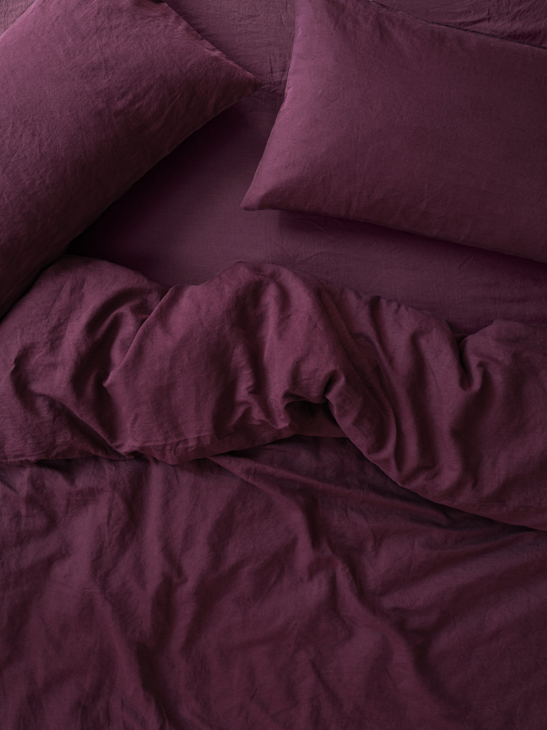 Berry Linen Blend Pillowcases (Pair) | Piglet in Bed UK