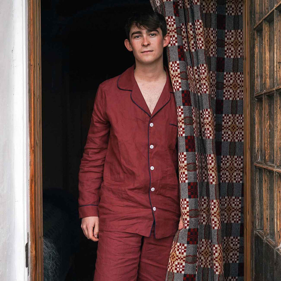 Men's linen pyjamas made from natural linen | Piglet in Bed UK