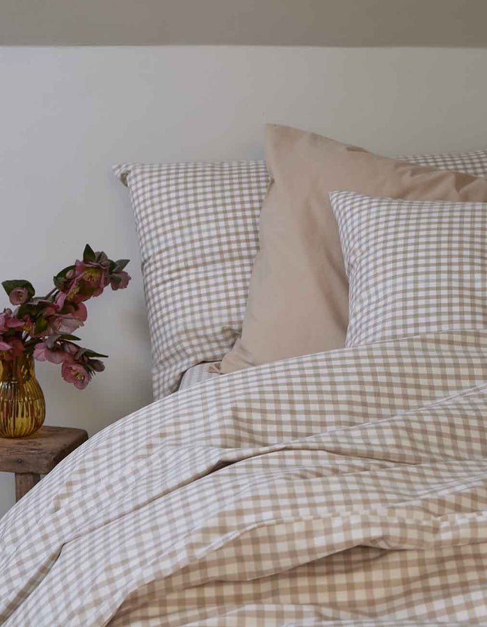 Cafe au Lait Small Gingham Cotton Pillowcase (Pair) | Piglet in Bed UK