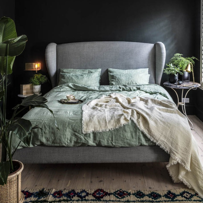 Cream Linen Crinkle Throw | Piglet in Bed UK